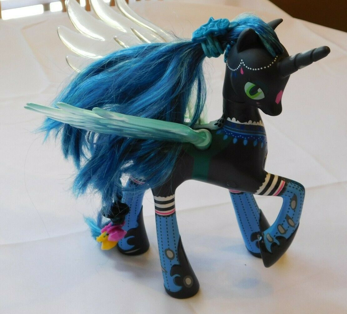 My Little Pony Queen Chrysalis Figure Brushable Hair 2013 Talking Light ...