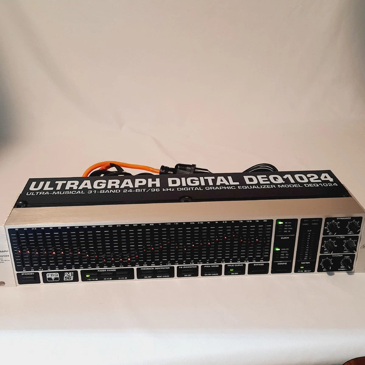 Digital Graphic Equalizer
