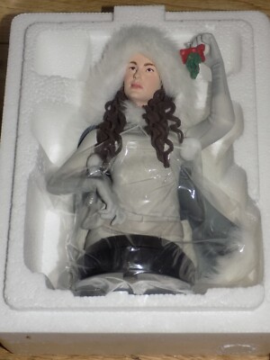 Star Wars Padme Amidala Snow Bunny Collectilbe Mini Bust (800) Gentle ...