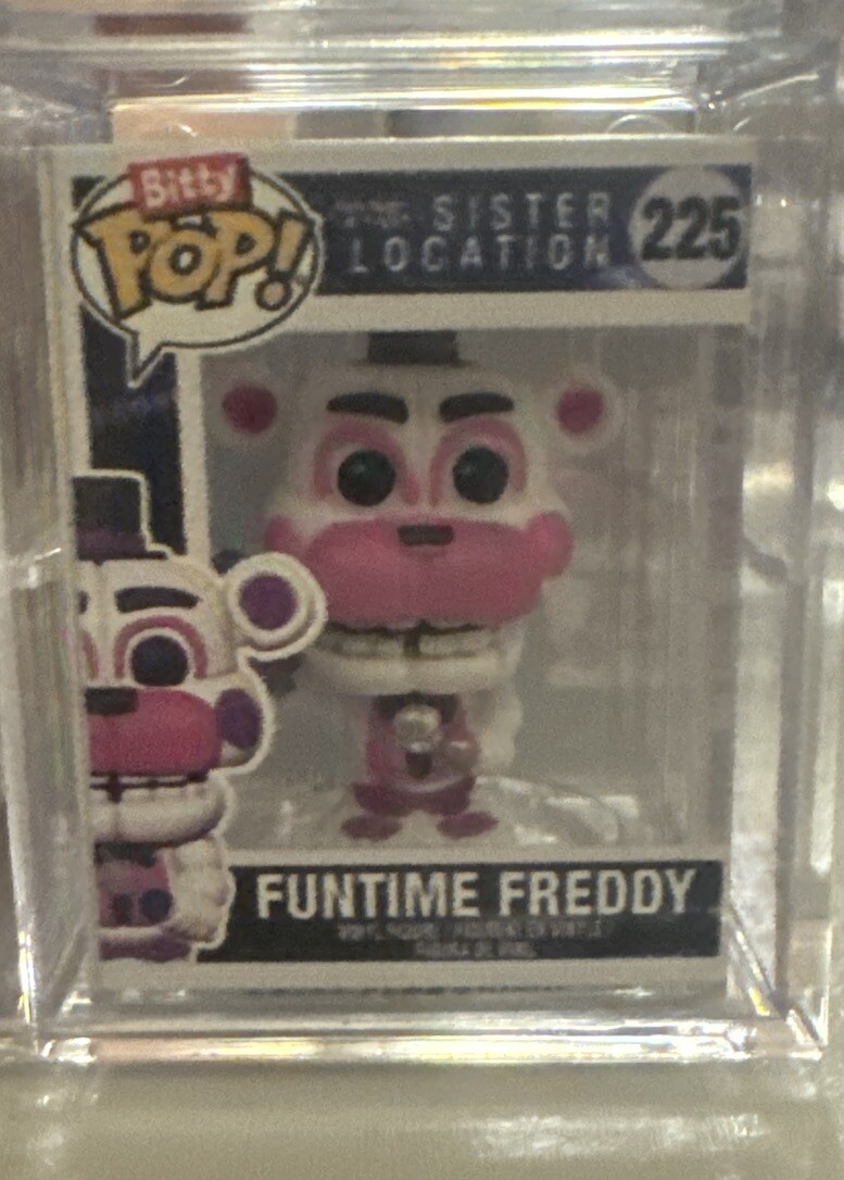 Funko Bitty Pop! Funtime Freddy #225 - 1/3 CHASE- Five Nights at Freddy ...