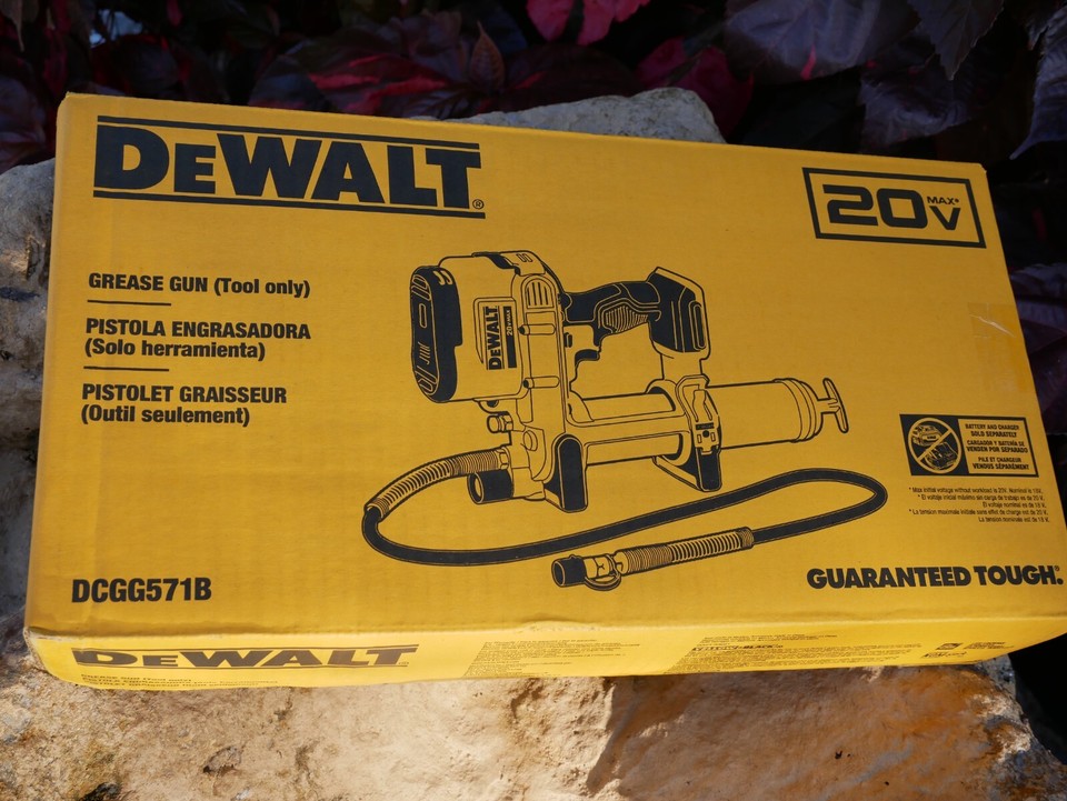 DEWALT Grease Gun 20V MAX Li-Ion DCGG571B | eBay