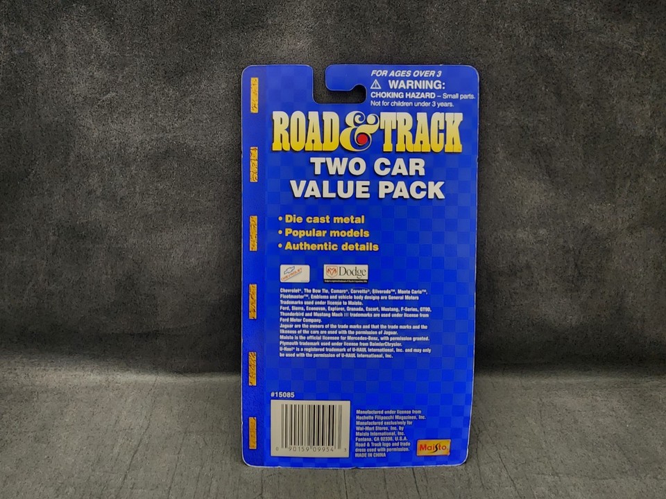 Maisto Road & Track #42 Huges 500 & Bell Jet Ranger Choppers Two Car ...