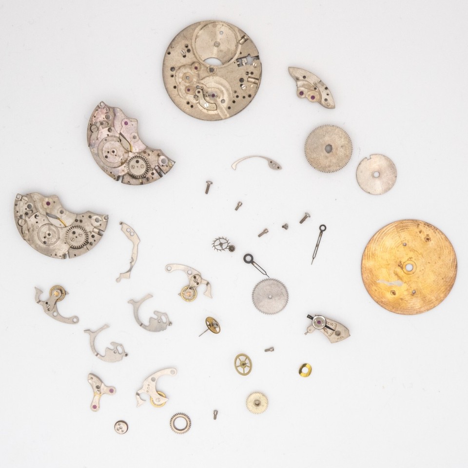 Partial Vintage Landeron 2-Reg Chronograph Wristwatch Movement w ...