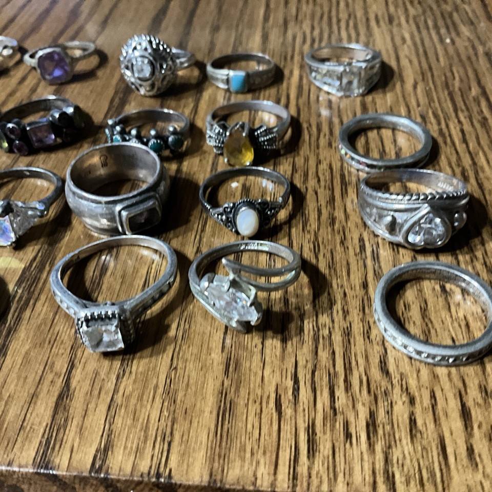 Lot Of 20 .925 Sterling Silver Rings, 77.6 Grams, Wearable. | eBay