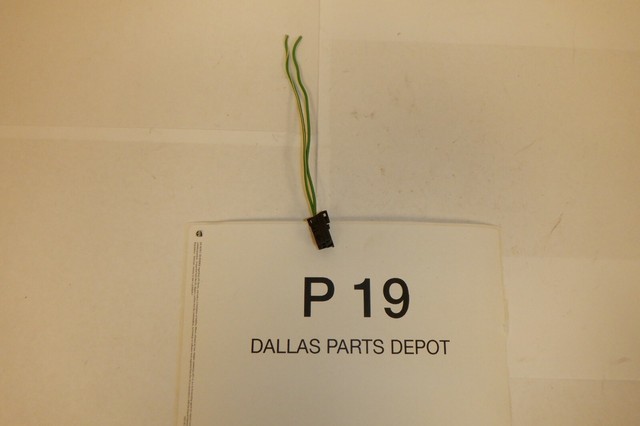 MERCEDES-BENZ CLA C117 Sun Visor Pin Bushing Housing A0375455928 | eBay