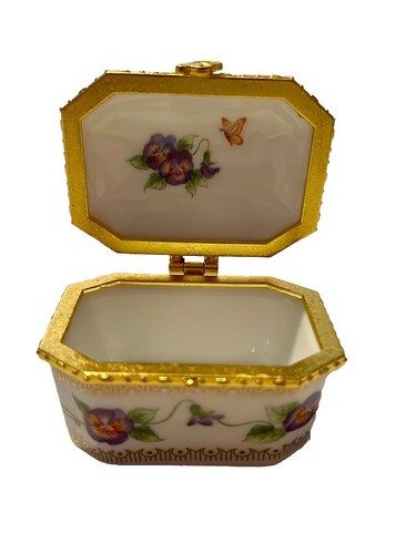 Floral ANTIQUE PORCELAIN TRINKET BOX GOLD COLOR TRIM | eBay