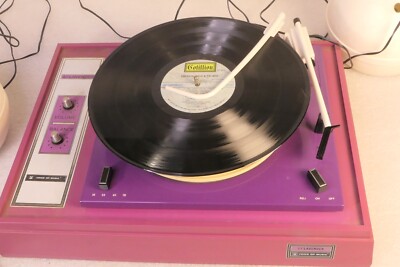 LIL LAVENDER VOICE OF MUSIC RARE RECORD PLAYER MODEL NUMBER 337-1 | eBay