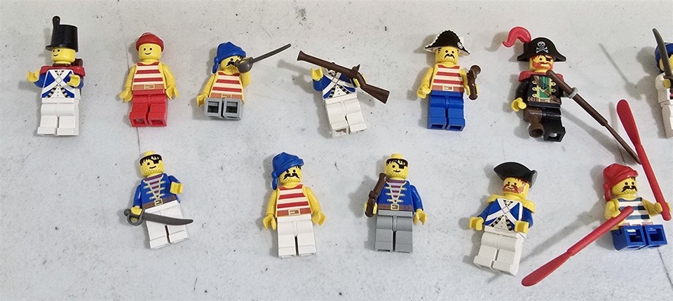 B-148 VINTAGE LEGO LEGOLAND PIRATE SYSTEM BLACK SEAS BARRACUDA #6285 | eBay