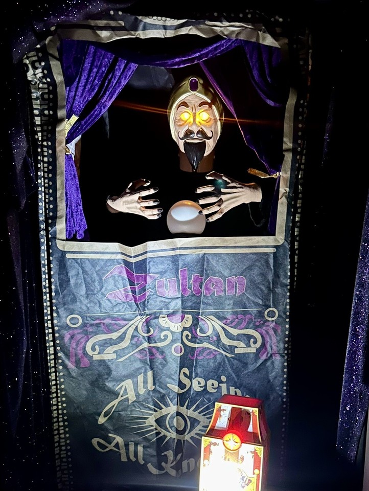 Life Size Animated Zultan Fortune Teller Halloween Animatronic Carnival Circus | eBay