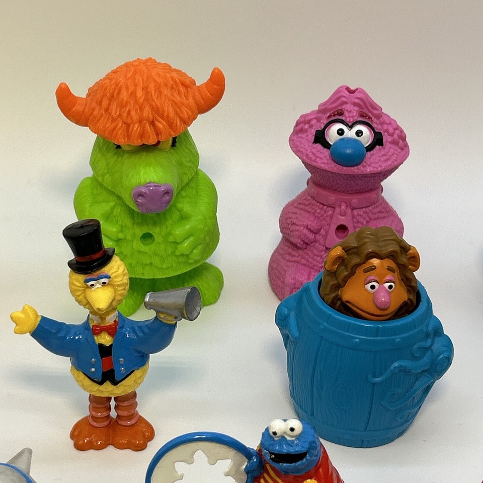 Huge Vtg Toy Lot 32 Sesame Street & Fraggle Rock, Circus, Cars, Band ...