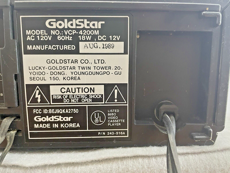 Goldstar VHS Video Cassette Player AC/DC Vintage (VCP 4200M) - PARTS OR ...