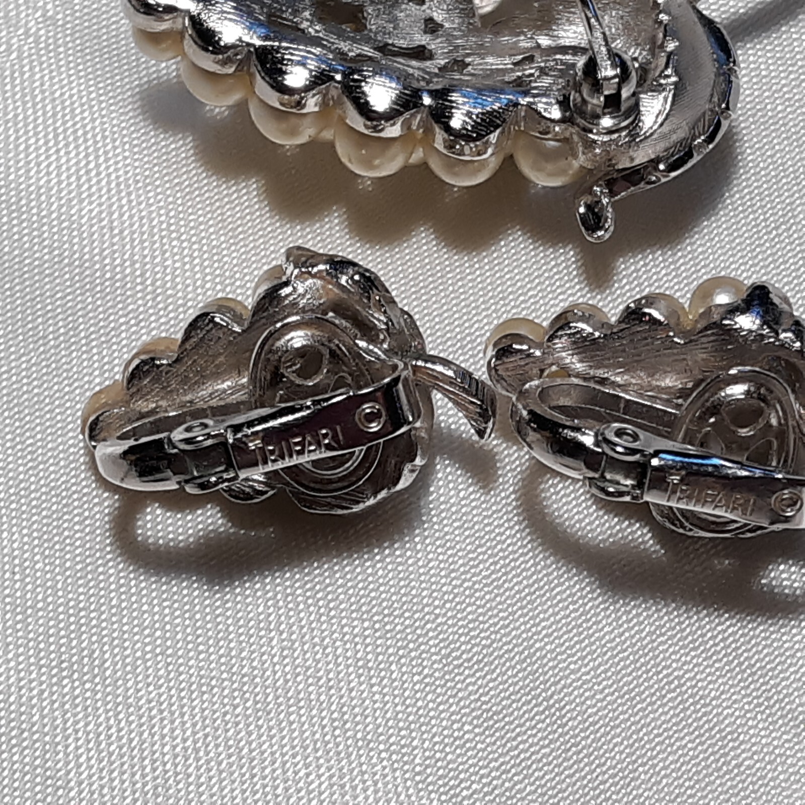 C1940s Alfred Philippe Design Crowned Trifari Pearl & Silver Earrings ...