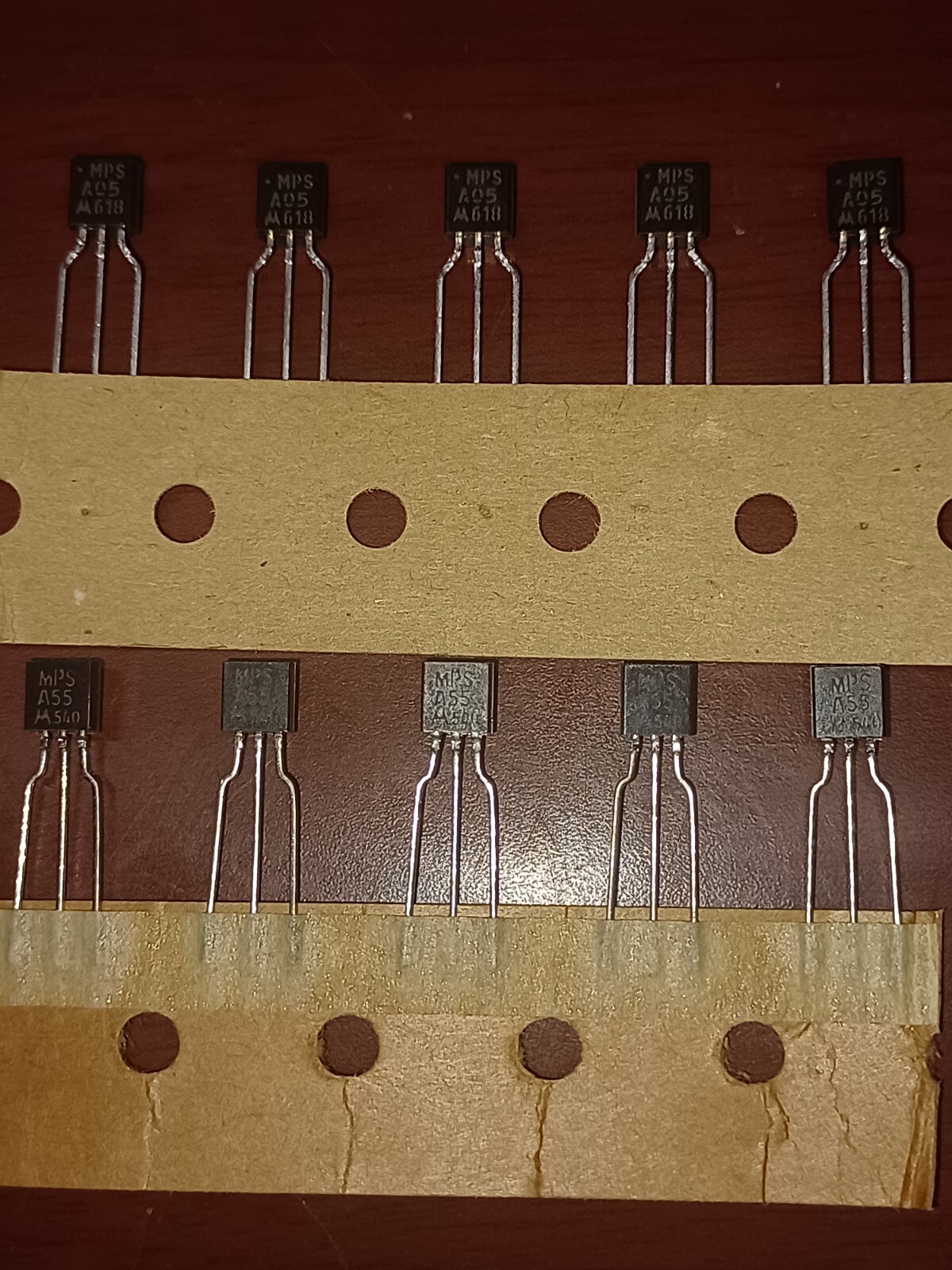 Motorola MPSA05, MPSA55 complimentary pair transistors/5 pairs/TO-92 | eBay