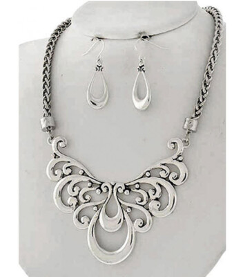 BRIGHTON BEACH Filigree Metal Necklace & Earring Set | eBay