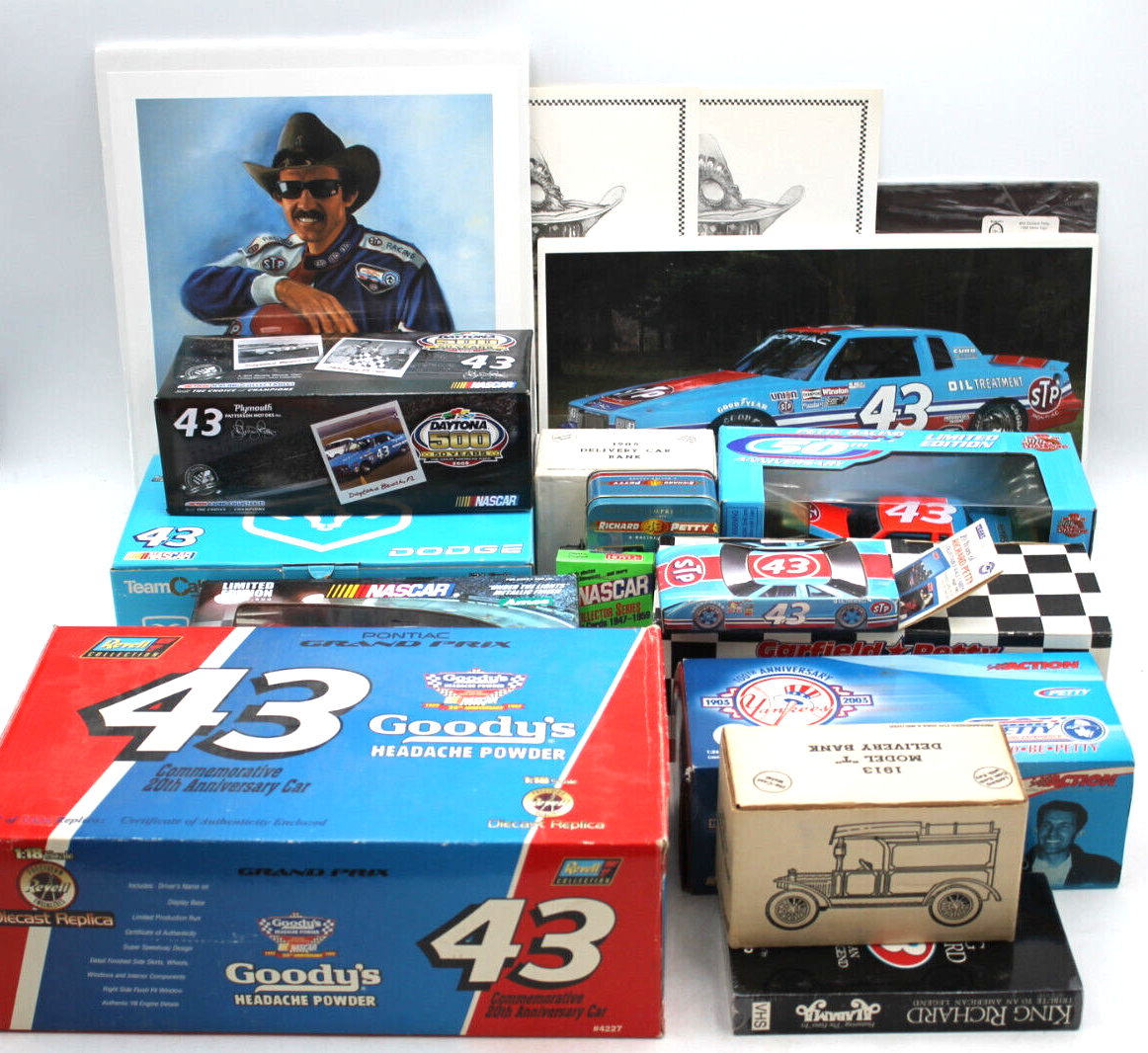 Richard Petty The King NASCAR #43 STP Diecast Collection 1/24 Diecast ...