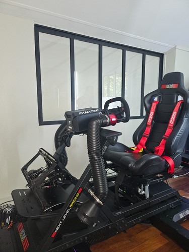 Next Level Racing V3 motion platform + cockpit Next Level Racing GT ...