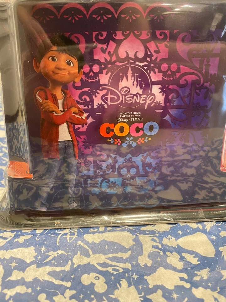 New Disney Store Deluxe Coco Figurine Play Set | eBay
