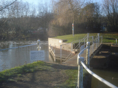 Photo 6x4 Strensham Lock swing bridge - 1 Looking across the boat ...