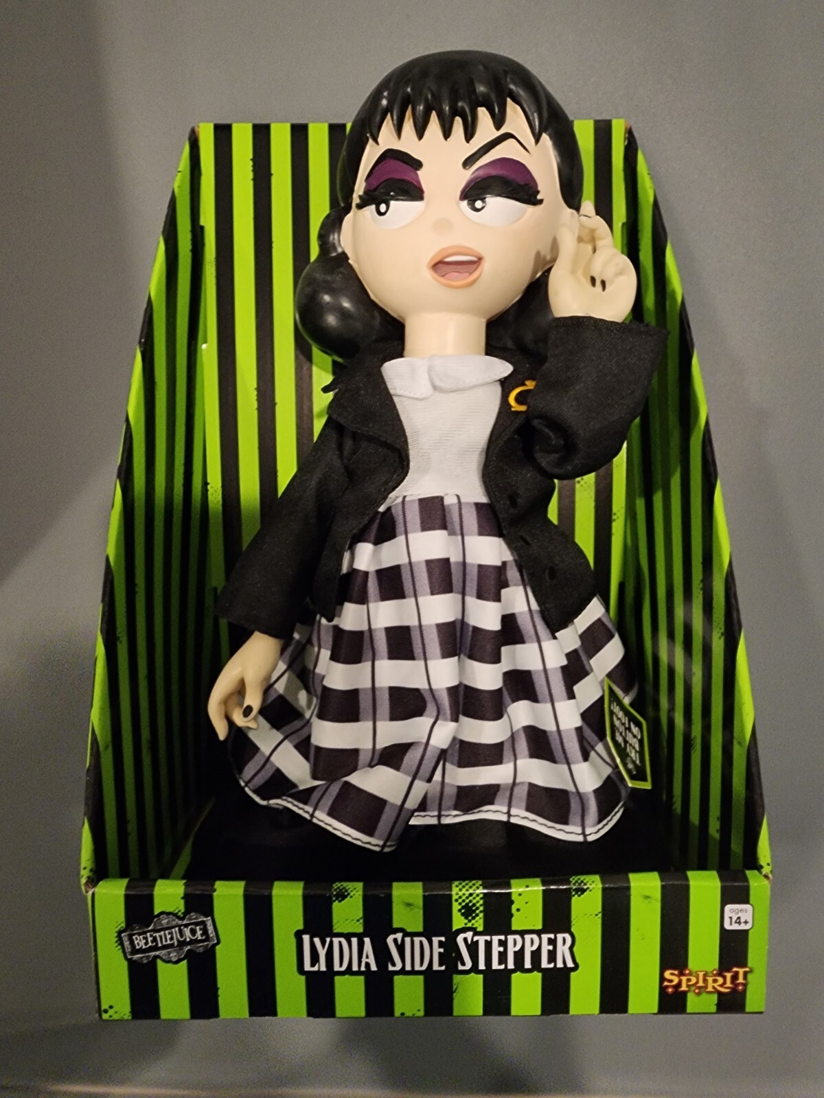 Beetlejuice Lydia Deets Halloween side stepper Animated Doll Sings ...