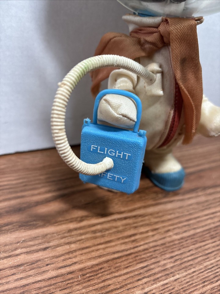 Vintage Snoopy PEANUTS NASA Astronaut 1969 With Helmet & Flight Safety ...