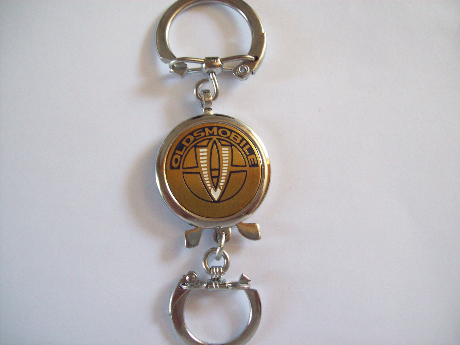 1960'S OLDSMOBILE OLD SCHOOL KEY CHAIN .... | eBay