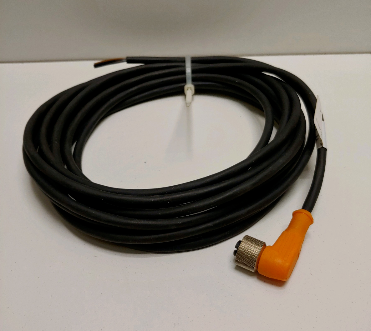 NEW OLD STOCK! BALLUFF 4-PIN 3-WIRE 125V CABLE BKS-S20-1-PU-5 | eBay