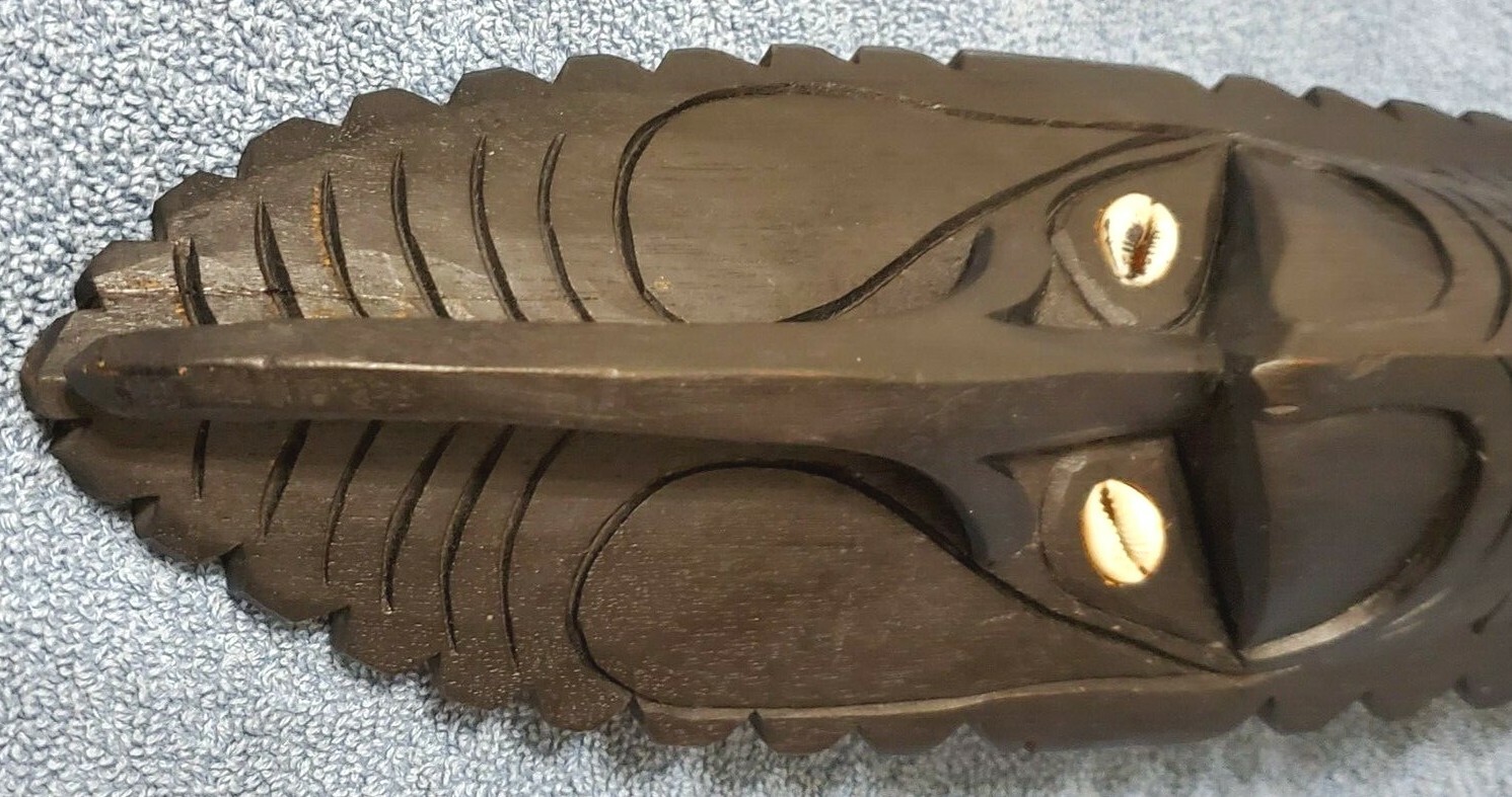 Oceanic Latmul carved wood effigy mask Tambanum - Sepik river Papua New ...