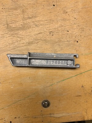 4004102 Blue Bird Window Latch Left Side - LH | eBay