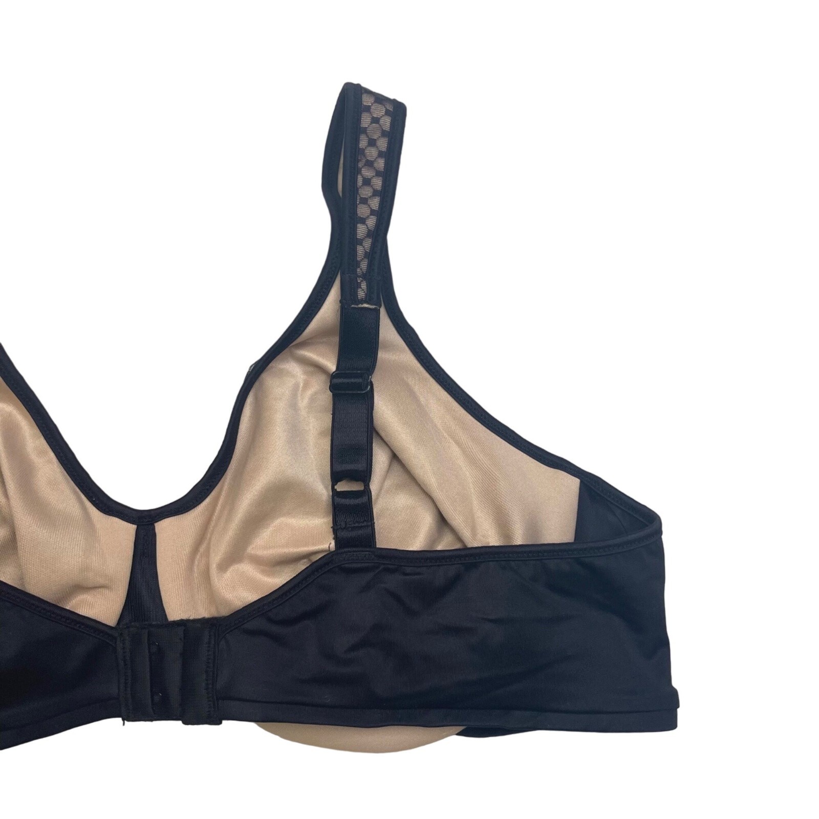 Bali 42C Black Silky Smooth Lining Bra Underwire Wide… - Gem