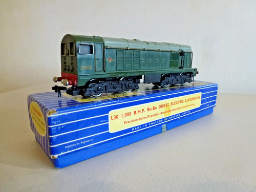 HORNBY DUBLO L30 CLASS 20 BO-BO DIESEL D8000 BR GREEN - 3 RAIL | eBay UK