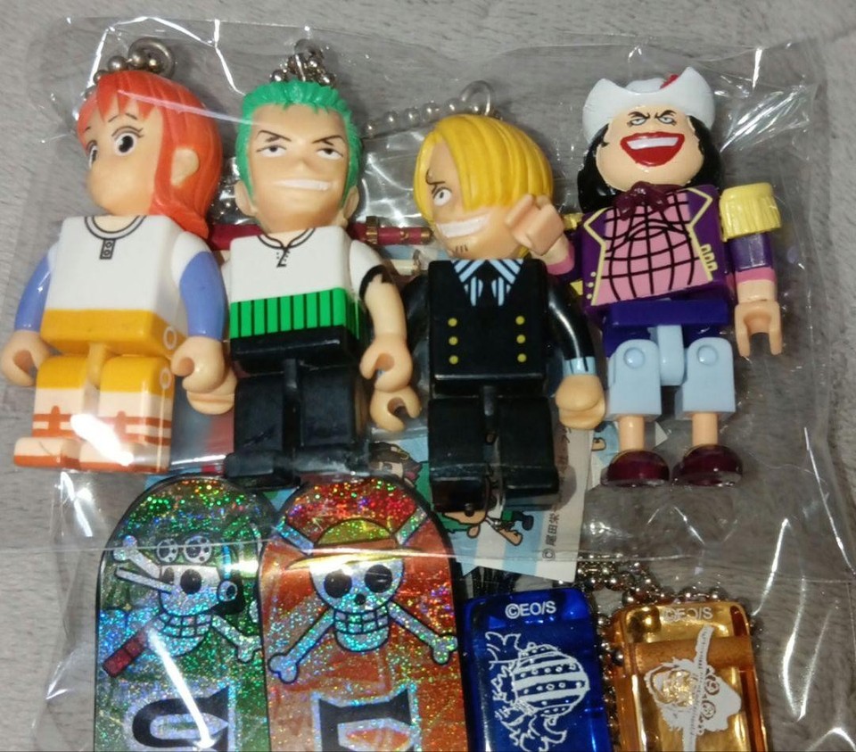 One Piece Keychain Set Collectible Acrylic Characters Anime Japan ...