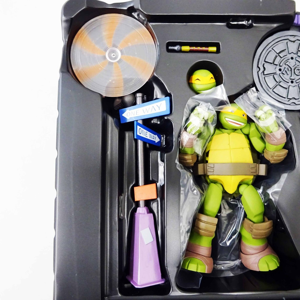 Revoltech Ninja Turtles Tmnt Teenage Mutant Ninja Turtles Michelangelo