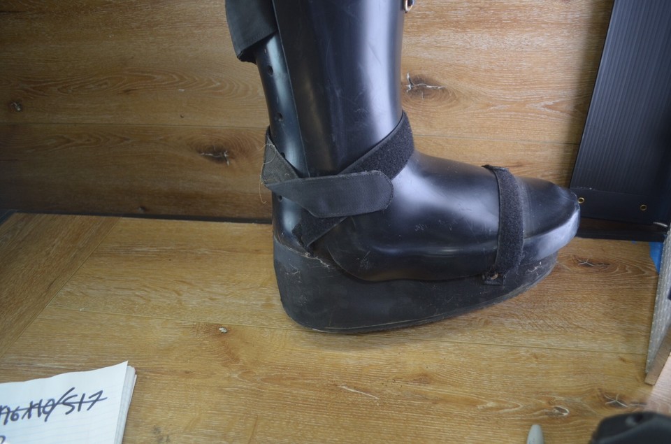 Restraint Orthotic Walker (CROW) Boot Clamshell Foot Support | eBay