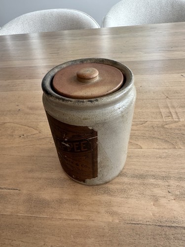 Aug. Beck & Co. Rappee Snuff Jar / Stoneware Crock Paper label still ...