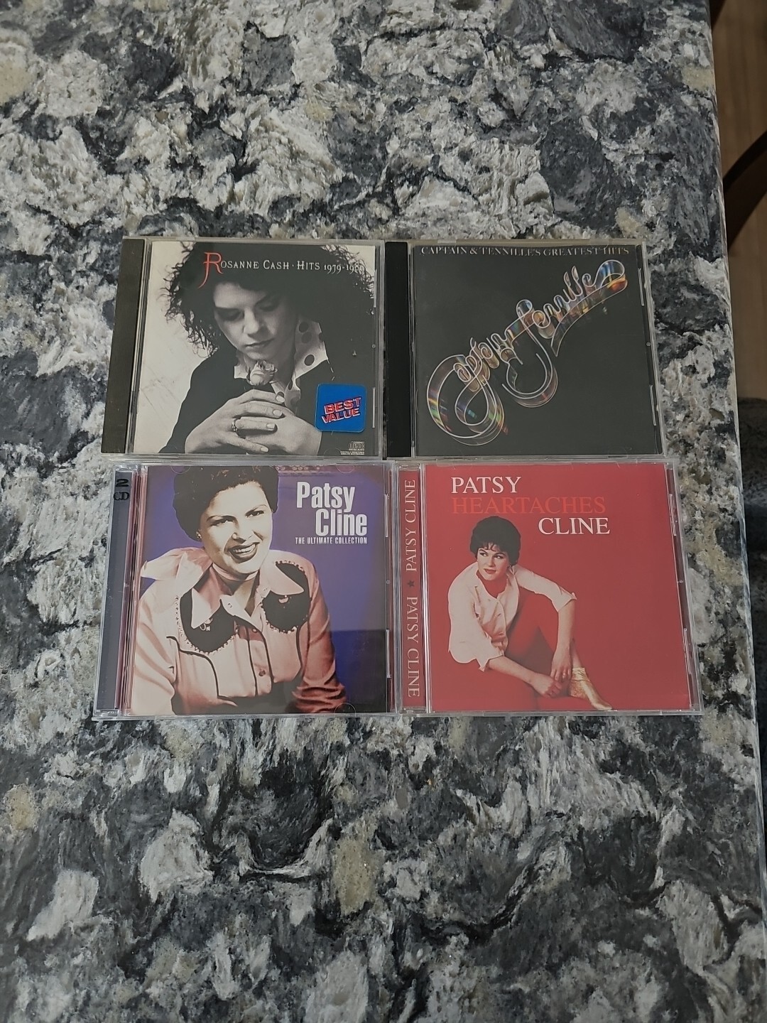 lot of 4 classic/country CDs Roseanne Cash Patsy Cline Captain Tennille ...