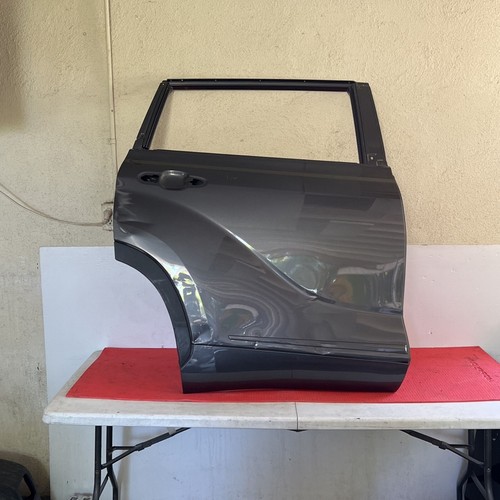 2020 2021 TOYOTA HIGHLANDER RIGHT REAR DOOR SHELL AND MOLDING $450 | eBay