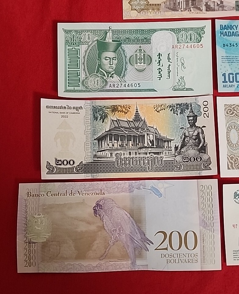 Uncirculated Lot of 7 Different Foreign PAPER MONEY BANKNOTES WORLD ...