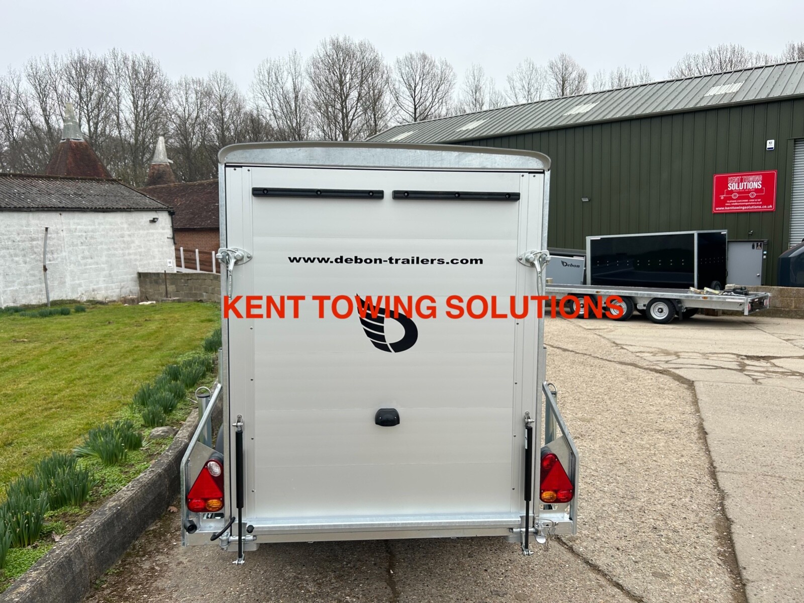 New Debon C255 Unbraked Tow Box Van Bike Quad Trailer 750KG MGW INC VAT ...