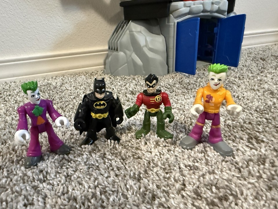 Imaginext Batman Batcave Tower Playset w/ Figures & Batmobile – Lights ...