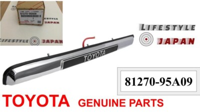 Genuine TOYOTA Rear License Plate Lamp Assembly 81270-95A09 Land ...