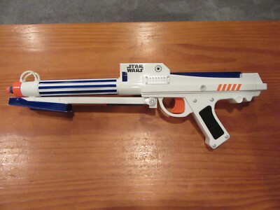 Nerf Star Wars Clone Wars Trooper Dart Gun w/ Laser Light Blaster Rifle ...
