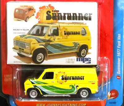 Johnny Lightning 77 1977 Ford Van Sunrunner Classic Plastic Car Mini ...