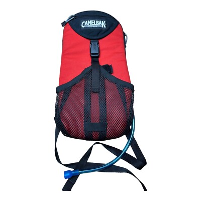 Camelback Rogue Red Hydration Backpack Zipper Pocket with Bladder D886 ...