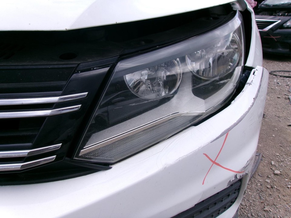 Used Right Quarter Glass fits: 2015 Volkswagen Tiguan light tint opt ...
