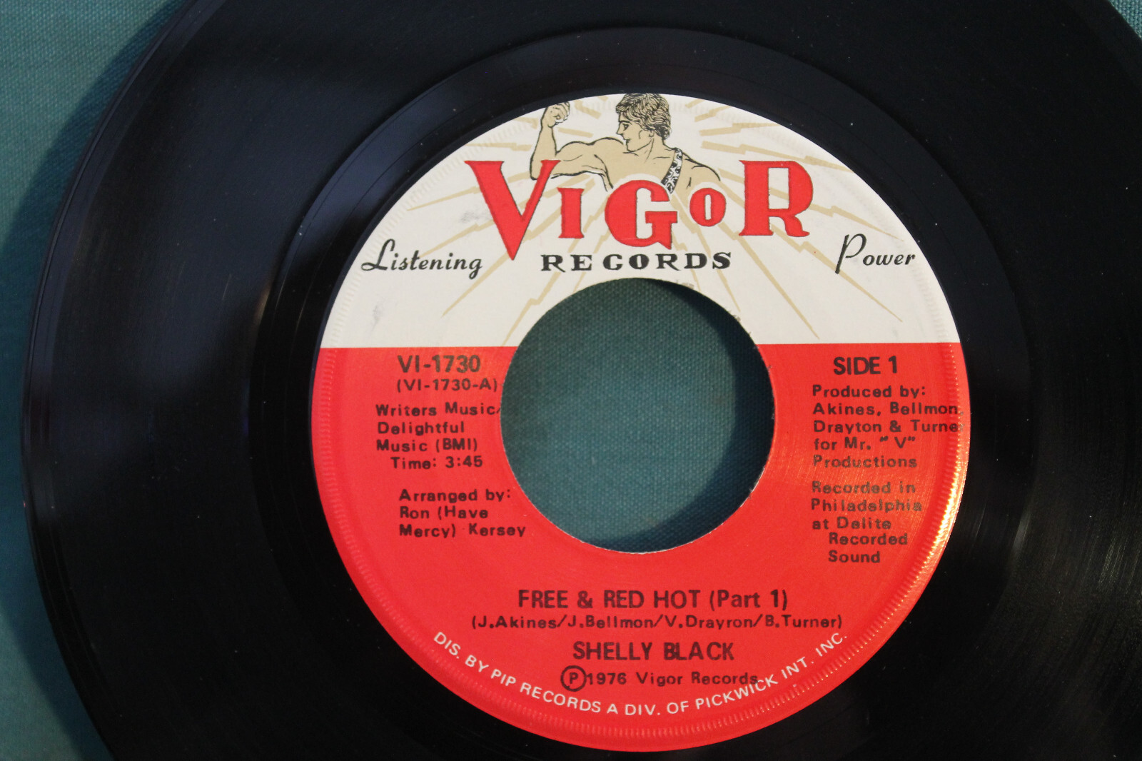 SHELLY BLACK---FREE & RED HOT (Part 1) (1976) | eBay