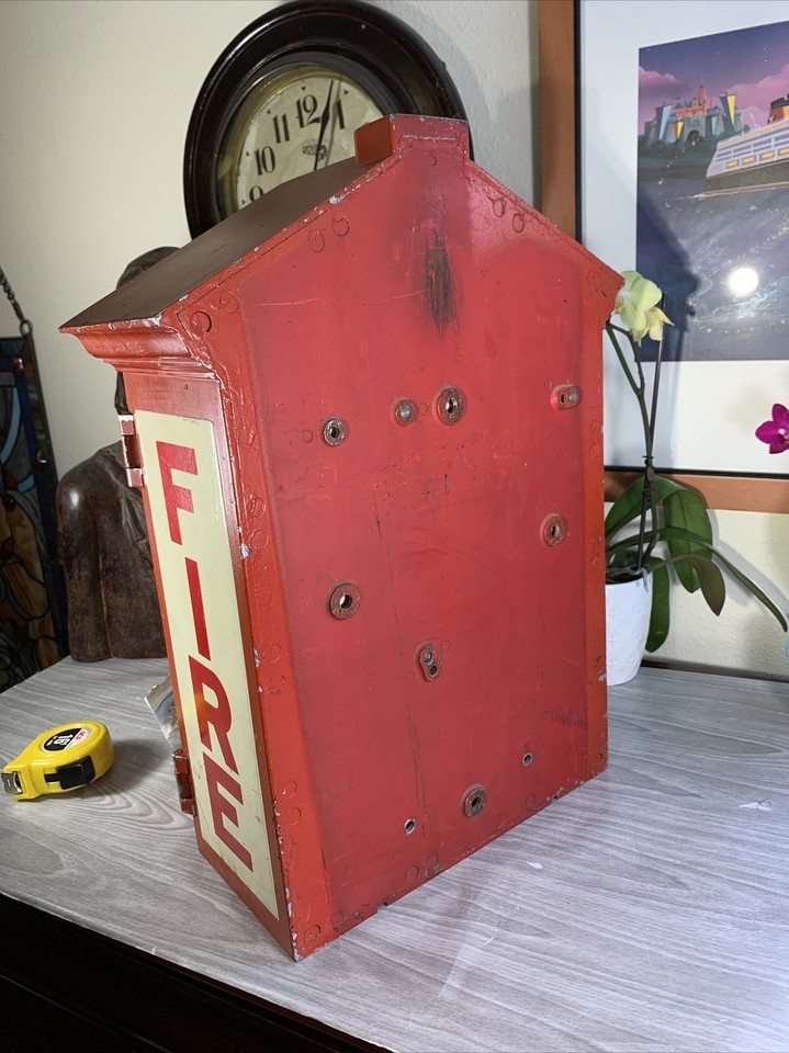 Vintage GAMEWELL FIRE DEPT Call Alarm STATION BOX Beautiful Graphics VG ...