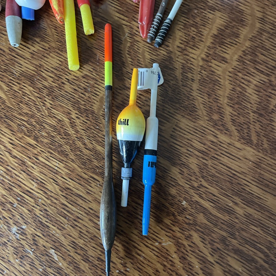 Lot Of Plastic & Balsa Fishing Bobbers 20 Each Various Sizes Panfish ...