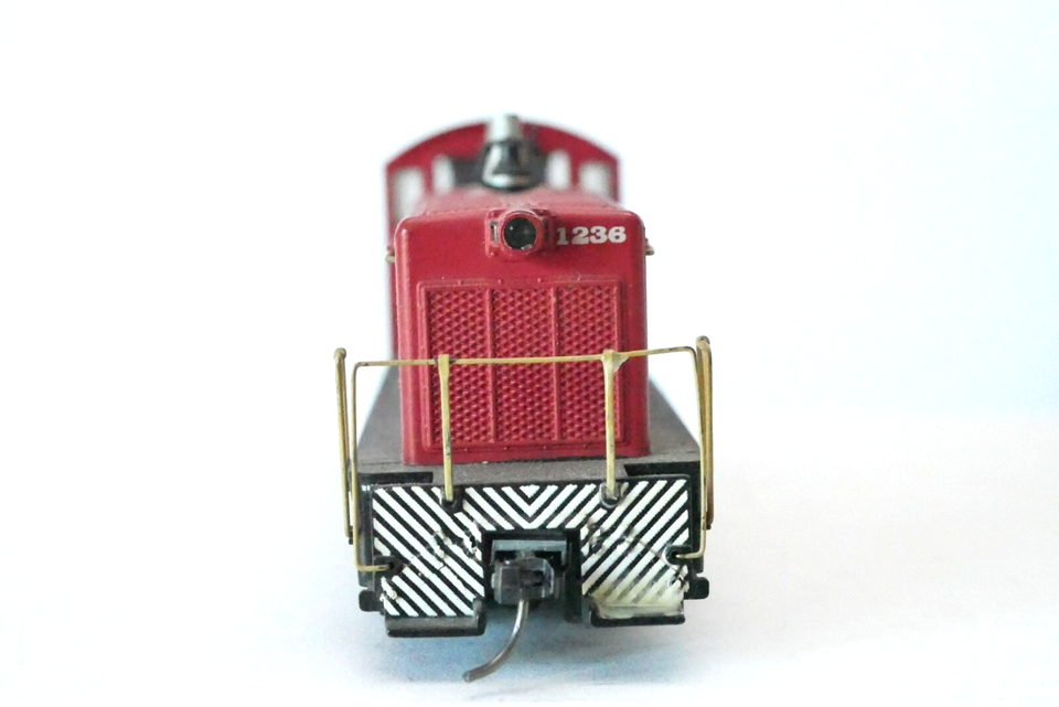 HO SCALE(ATHEARN)-TRRA SW7 SWITCH ENGINE NO 1236 | eBay