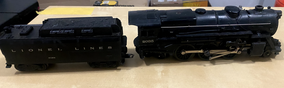 Lionel 2035 O Gauge Model Railroad 2-6-4 Steam Locomotive Whistle ...