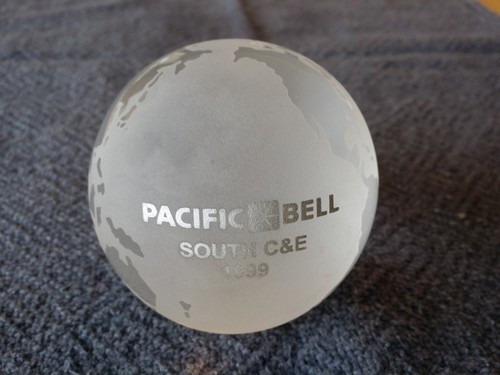 Vintage PACIFIC BELL PAC TELEPHONE GLOBE GLASS CRYSTAL PAPERWEIGHT ...
